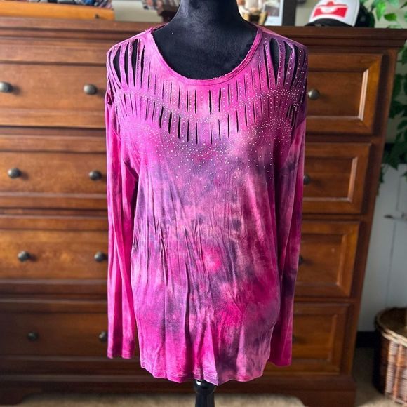 Vocal | Tops | Vocal Embellishedlasercut Pink Purple Tiedye | Poshmark